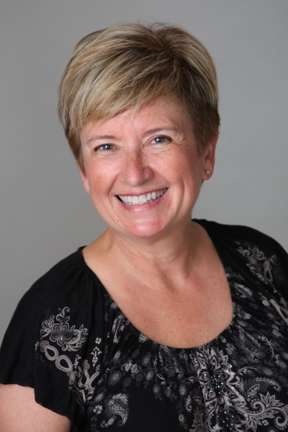 Meet Renae Wilson, DDS and Her Professional Dental Team